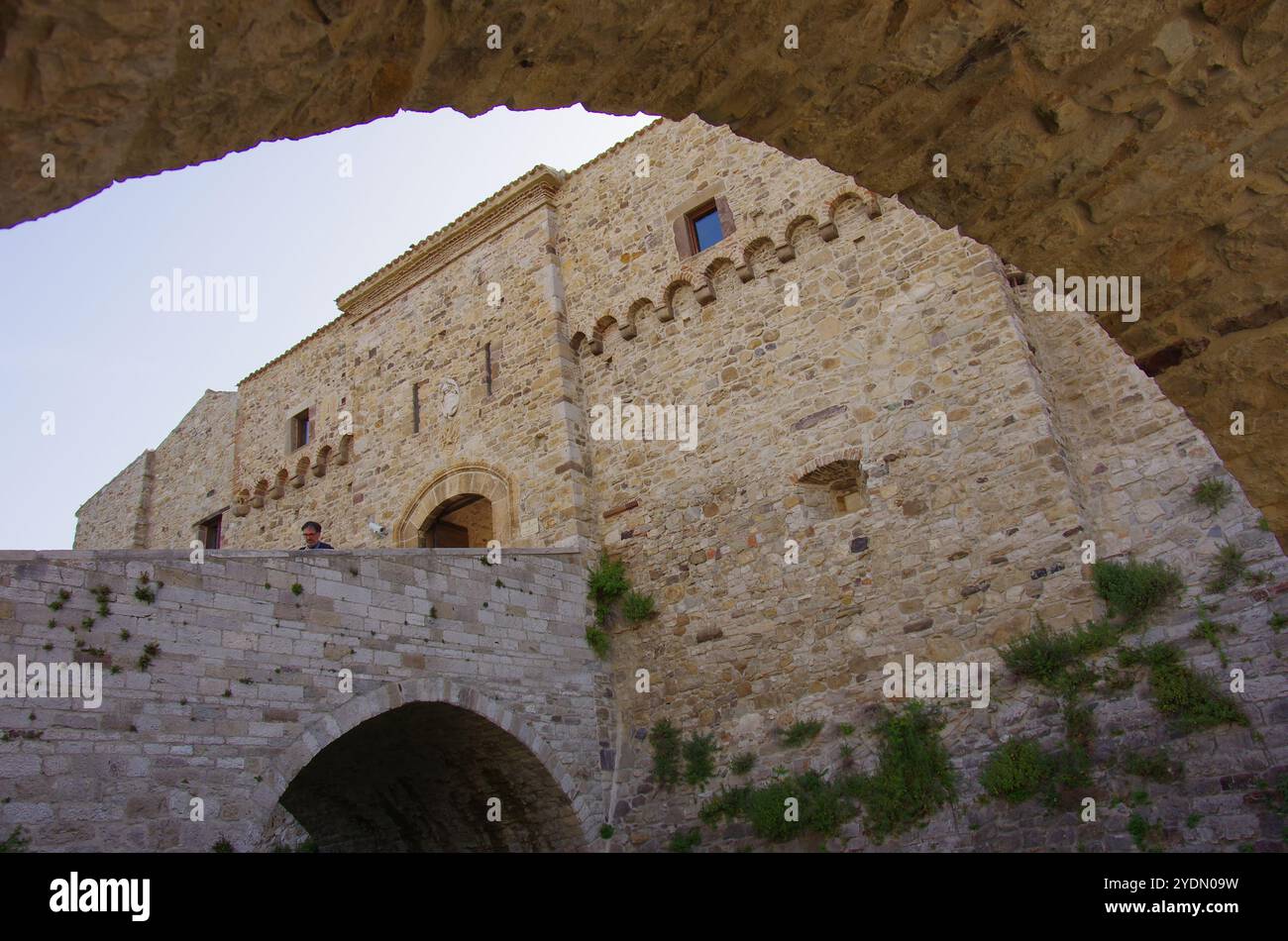 Civitacampomarano - Molise -Angioino Castle - The first construction ...