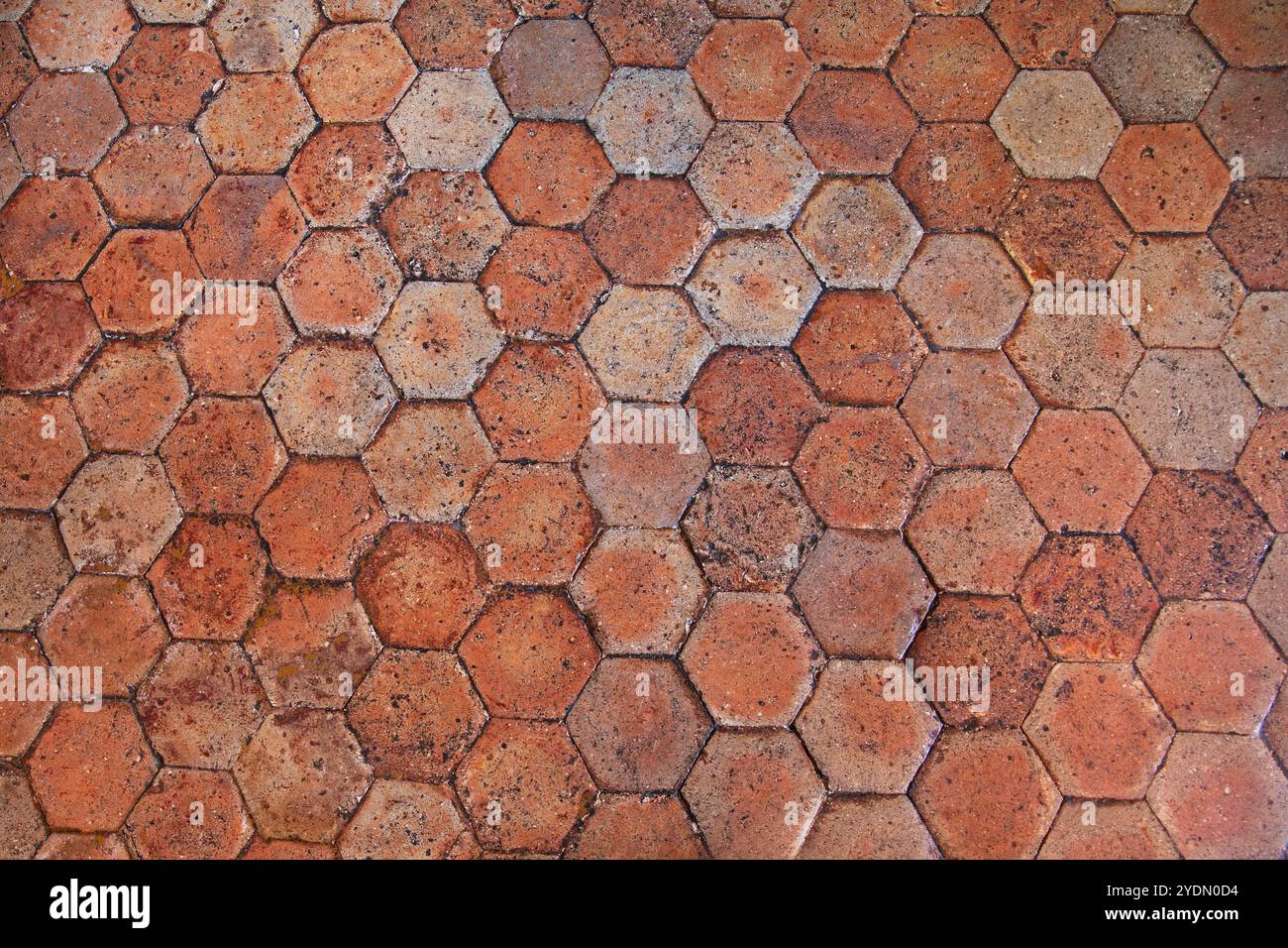 Old provencal tiles hi-res stock photography and images - Alamy