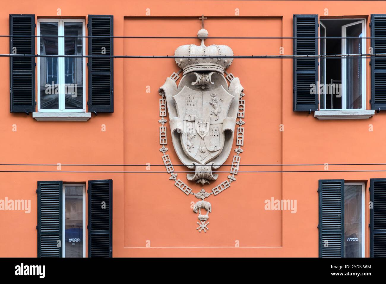 Crown font symbol hi-res stock photography and images - Alamy