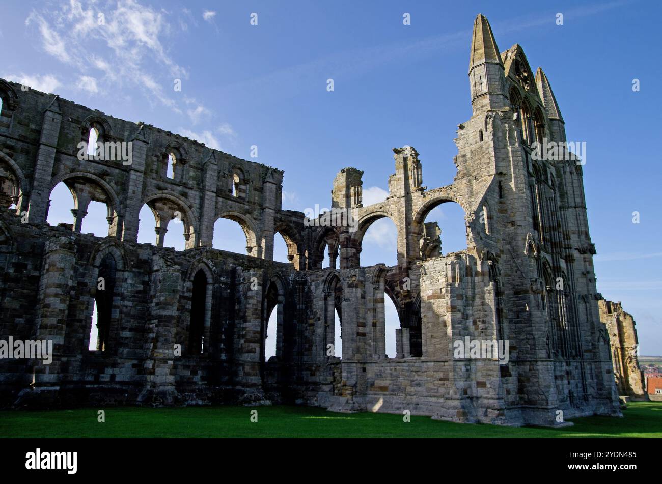 Church architecture transept hi-res stock photography and images - Alamy