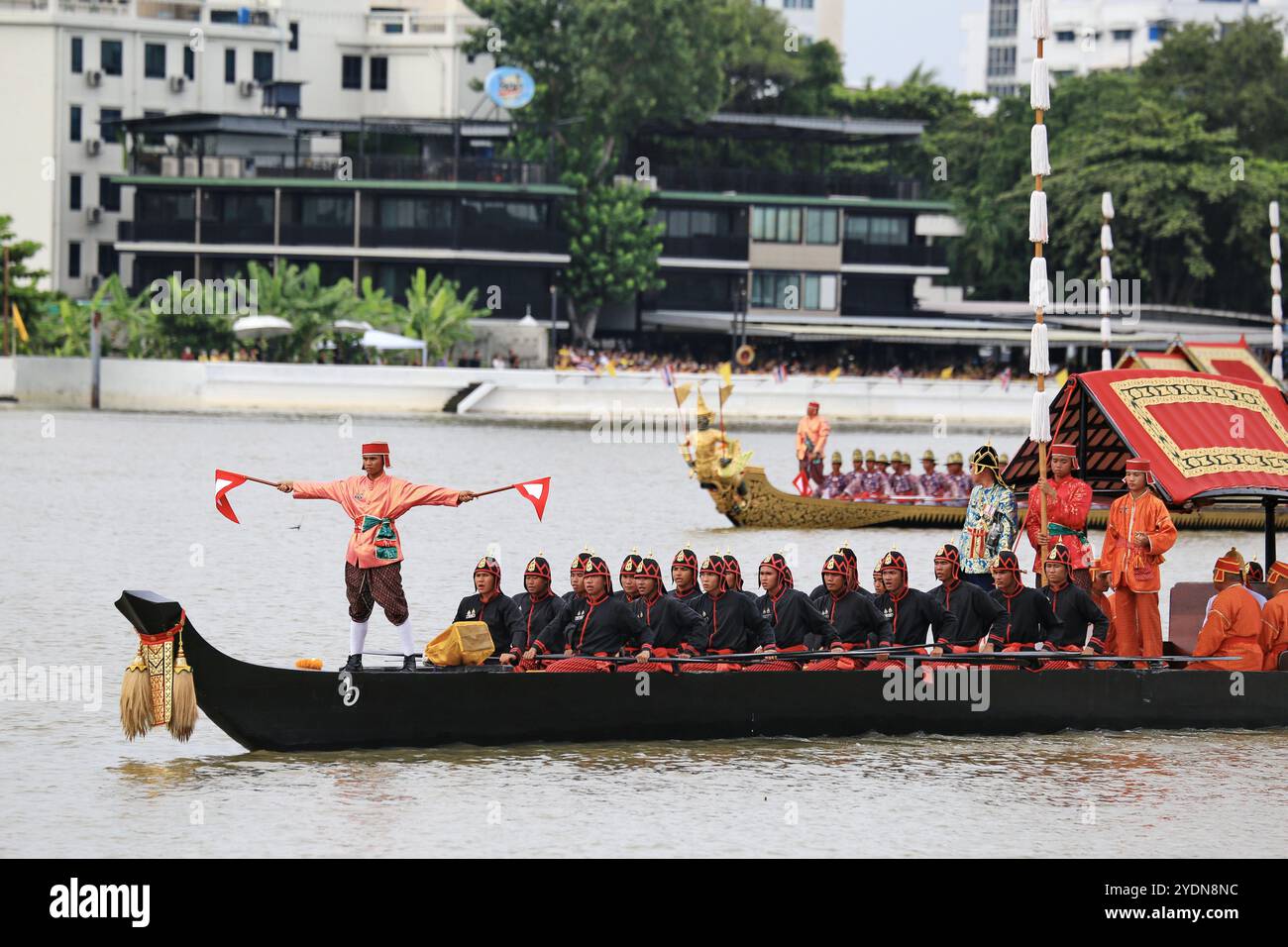 Royal Barge procession on Chao Praya river, Bangkok Stock Photo - Alamy