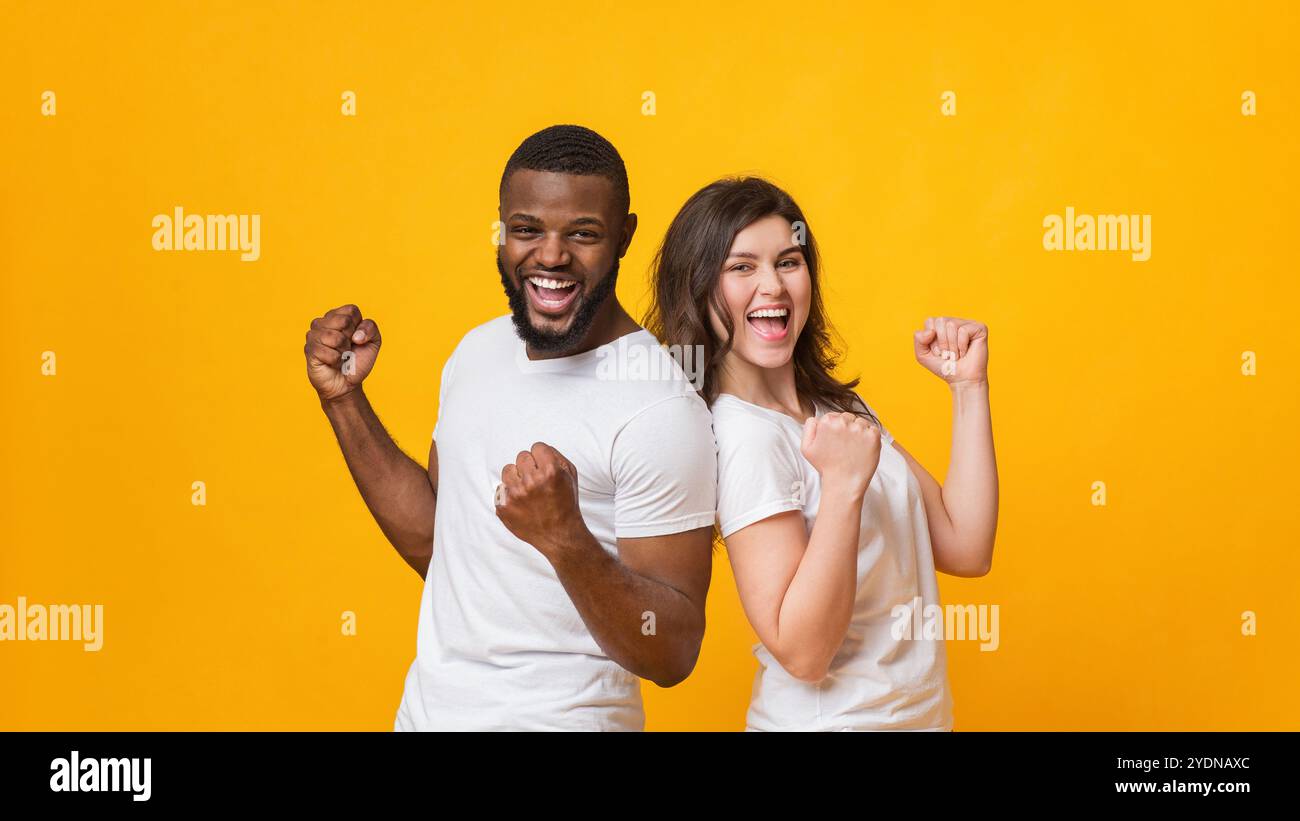 Clench hands black woman hi-res stock photography and images - Alamy