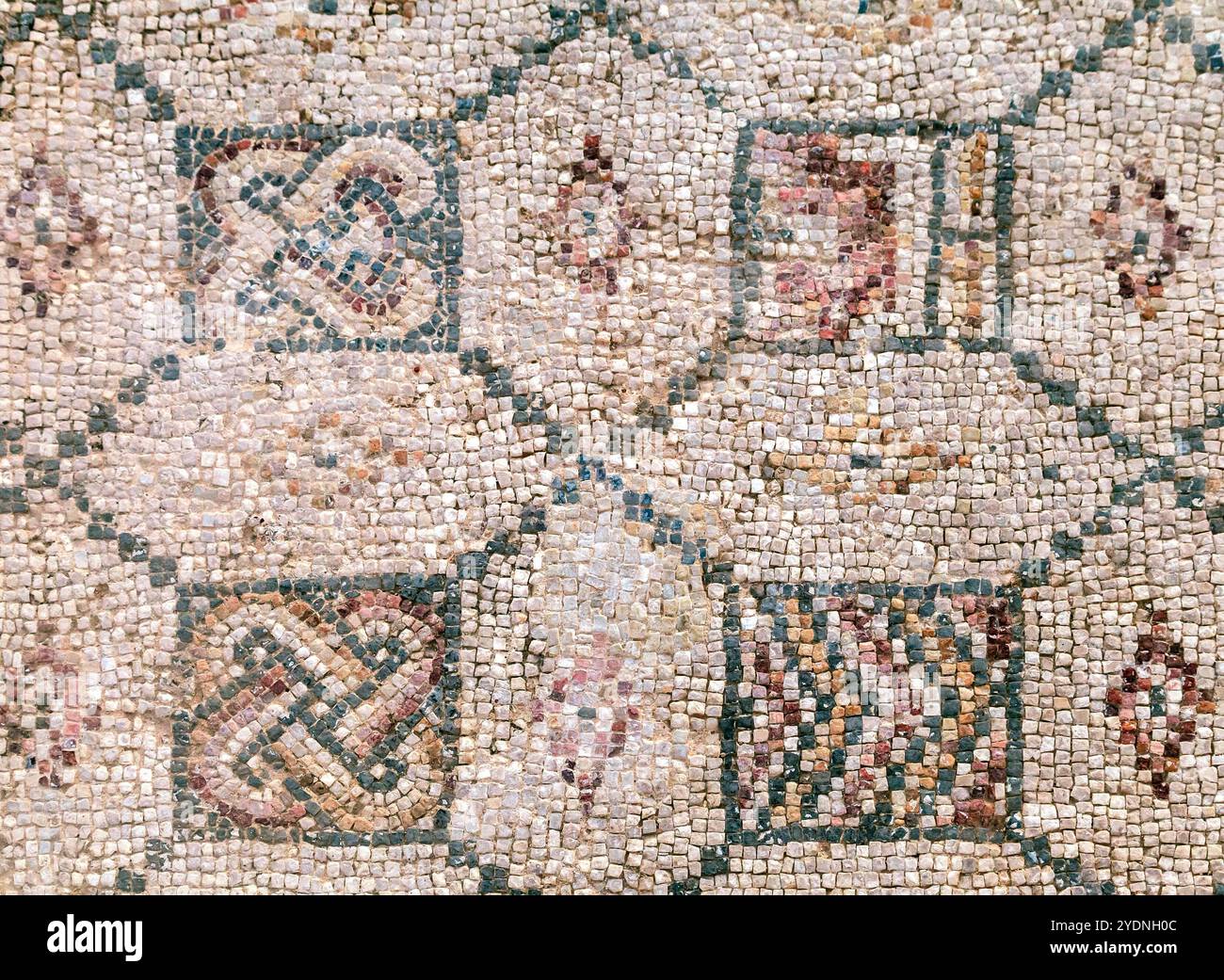Geometric mosaic patterns hi-res stock photography and images - Alamy