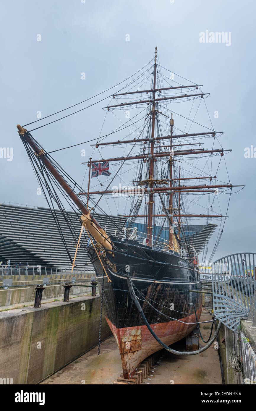 The Royal Research Ship HMS Discovery, sit next to each other on the ...