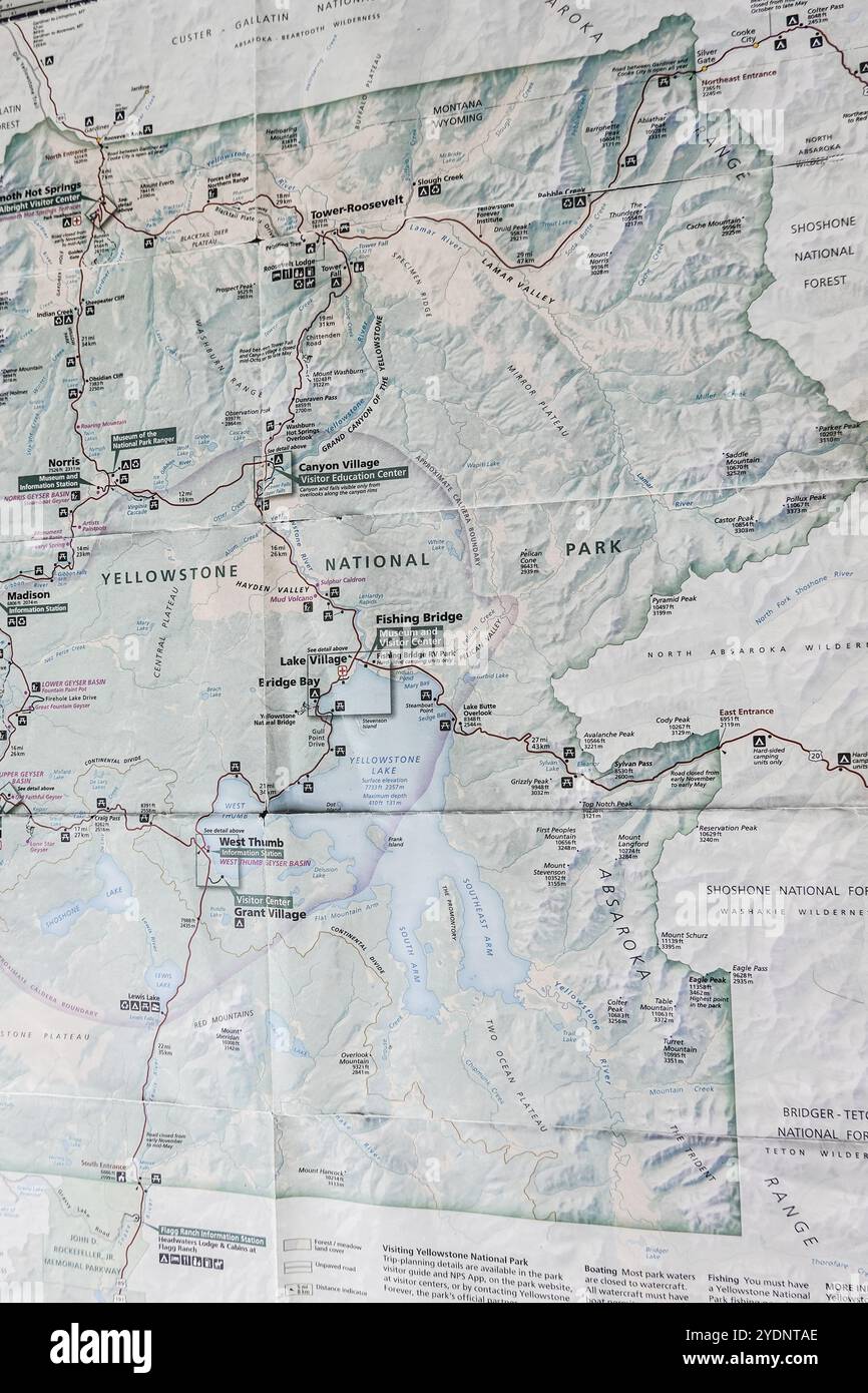 Yellowstone park map hi-res stock photography and images - Alamy