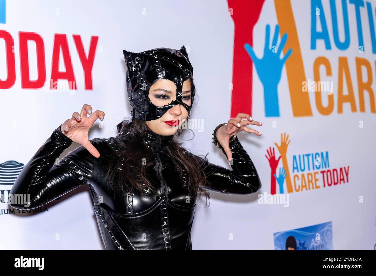 Bridge barrera hi-res stock photography and images - Alamy