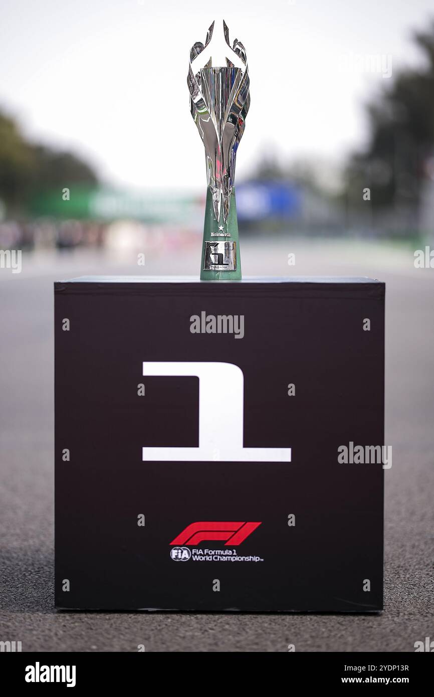 Trophy during the Formula 1 Gran Premio de la Ciudad de Mexico 2024 ...