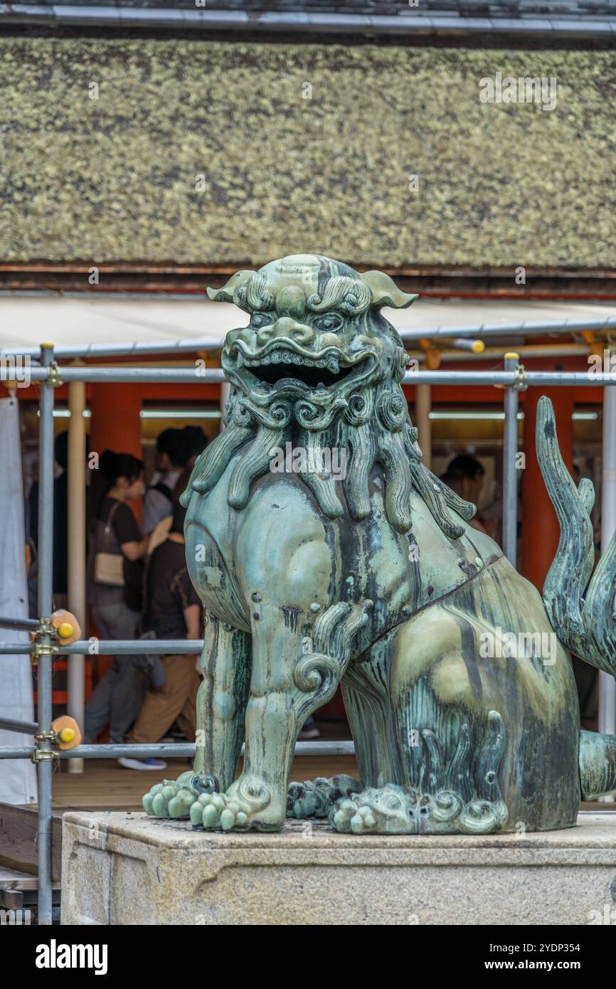 Hiroshima, Japan - August 20, 2024 : Open mouth (Un-gyou) Komainu Lion ...