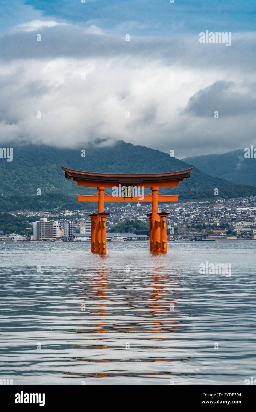 Hiroshima, Japan - August 20, 2024 : Great floating O-torii gate at ...