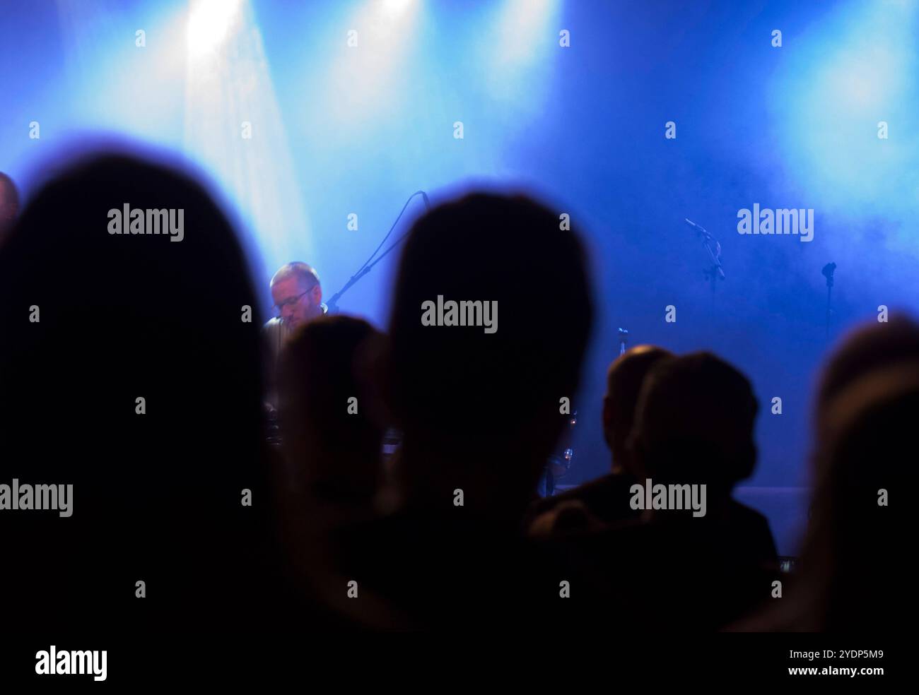 a group of people being together, spectator at an event group of people ...