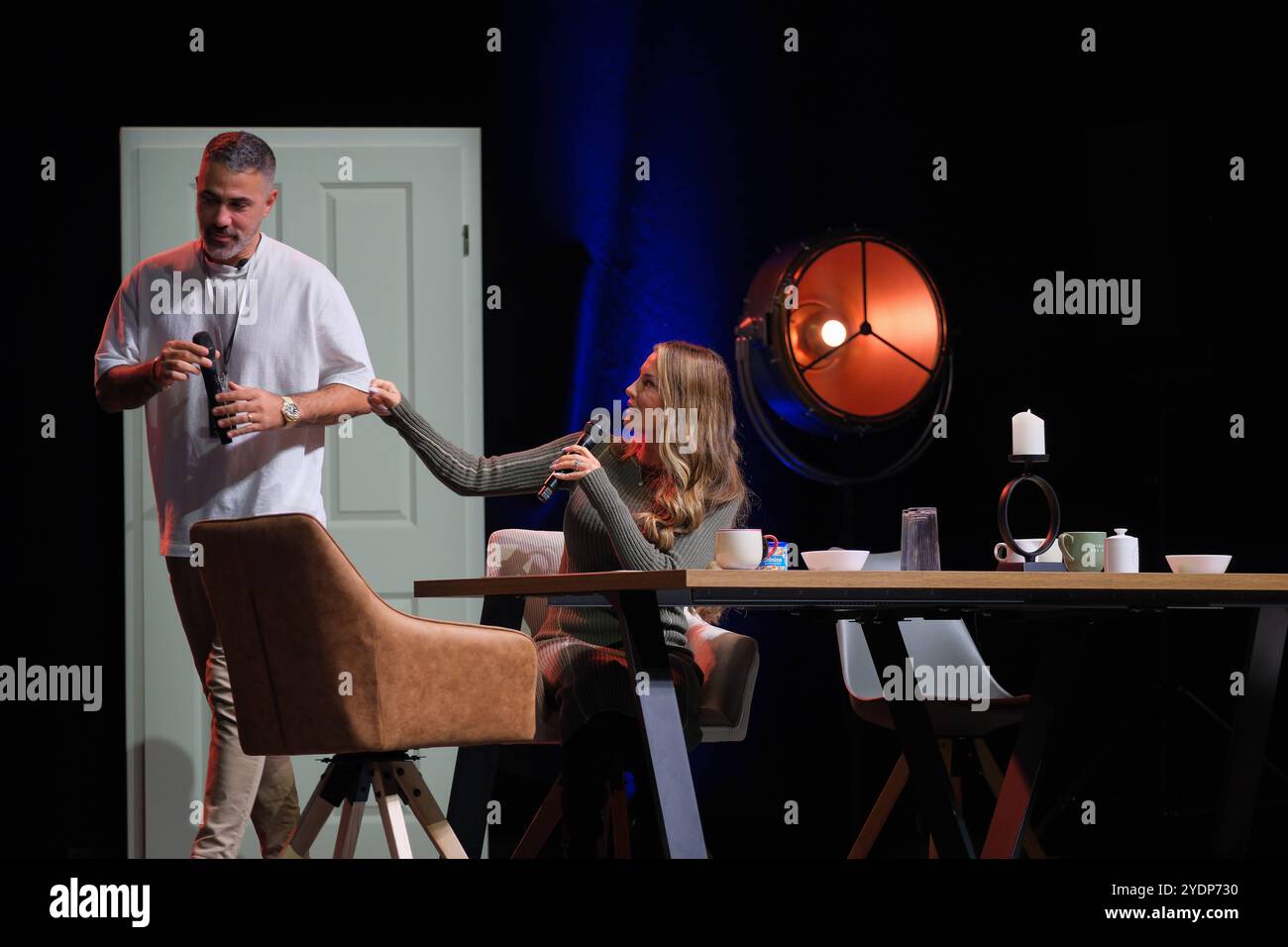 Der Rapper Bushido Anis Mohamed Youssef Ferchichi zusammen mit seiner ...