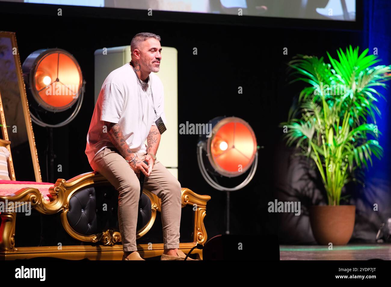 Der Rapper Bushido Anis Mohamed Youssef Ferchichi zusammen mit seiner ...