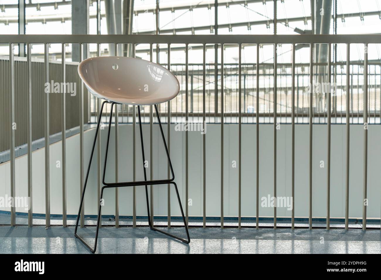 Ultra modern terminal hi-res stock photography and images - Alamy