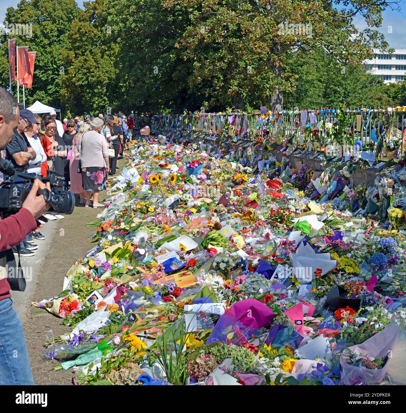 Christchurch mosque 2019 hi-res stock photography and images - Alamy