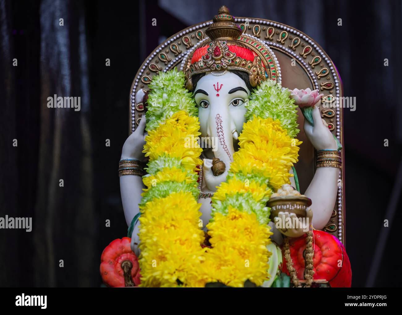 London, UK. 27th Oct, 2024. A ganesha statue on stage. Performers ...