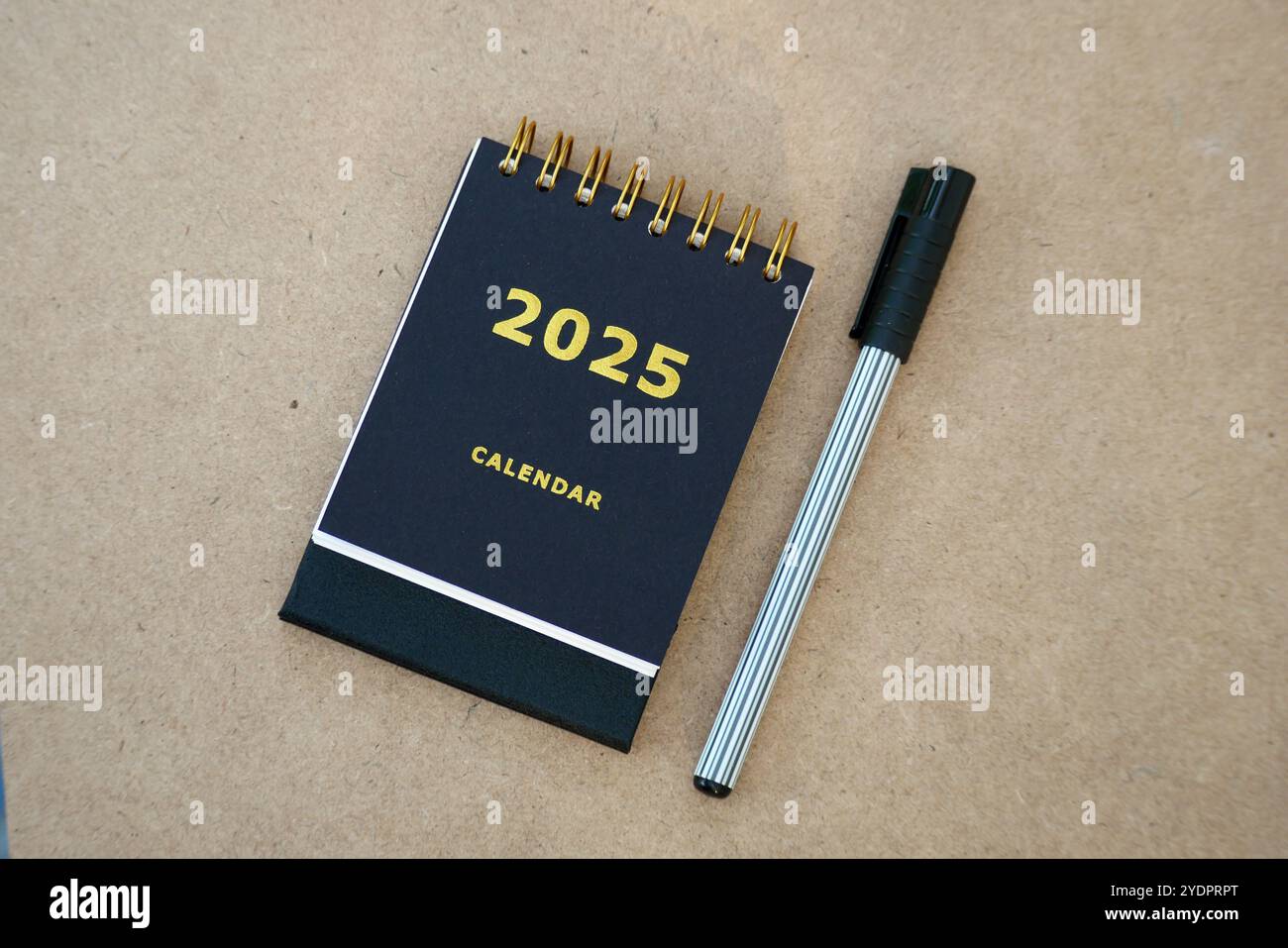 2025 calendar monthly new hi-res stock photography and images - Alamy