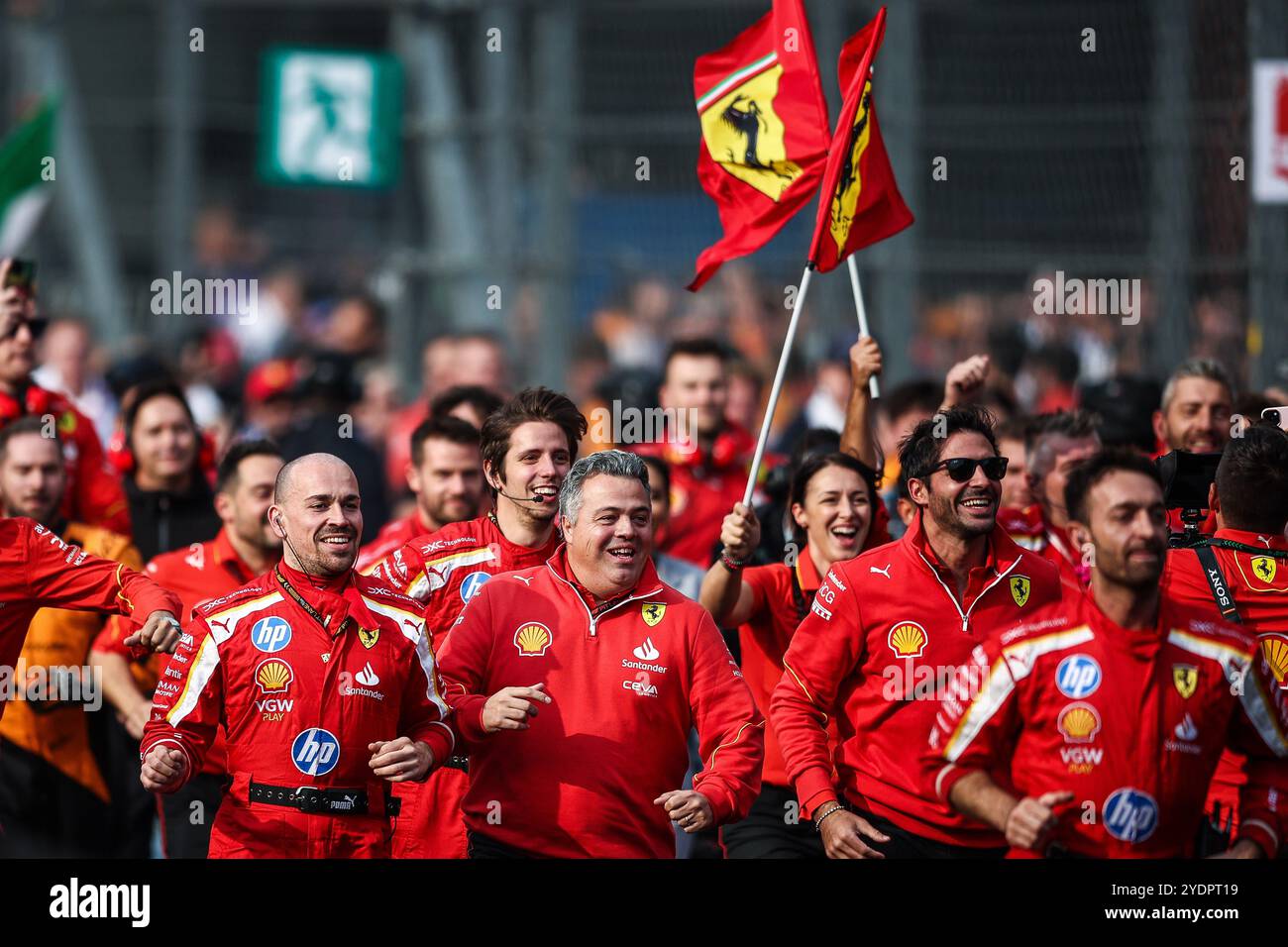 Scuderia Ferrari mechanic during the Formula 1 Gran Premio de la Ciudad ...