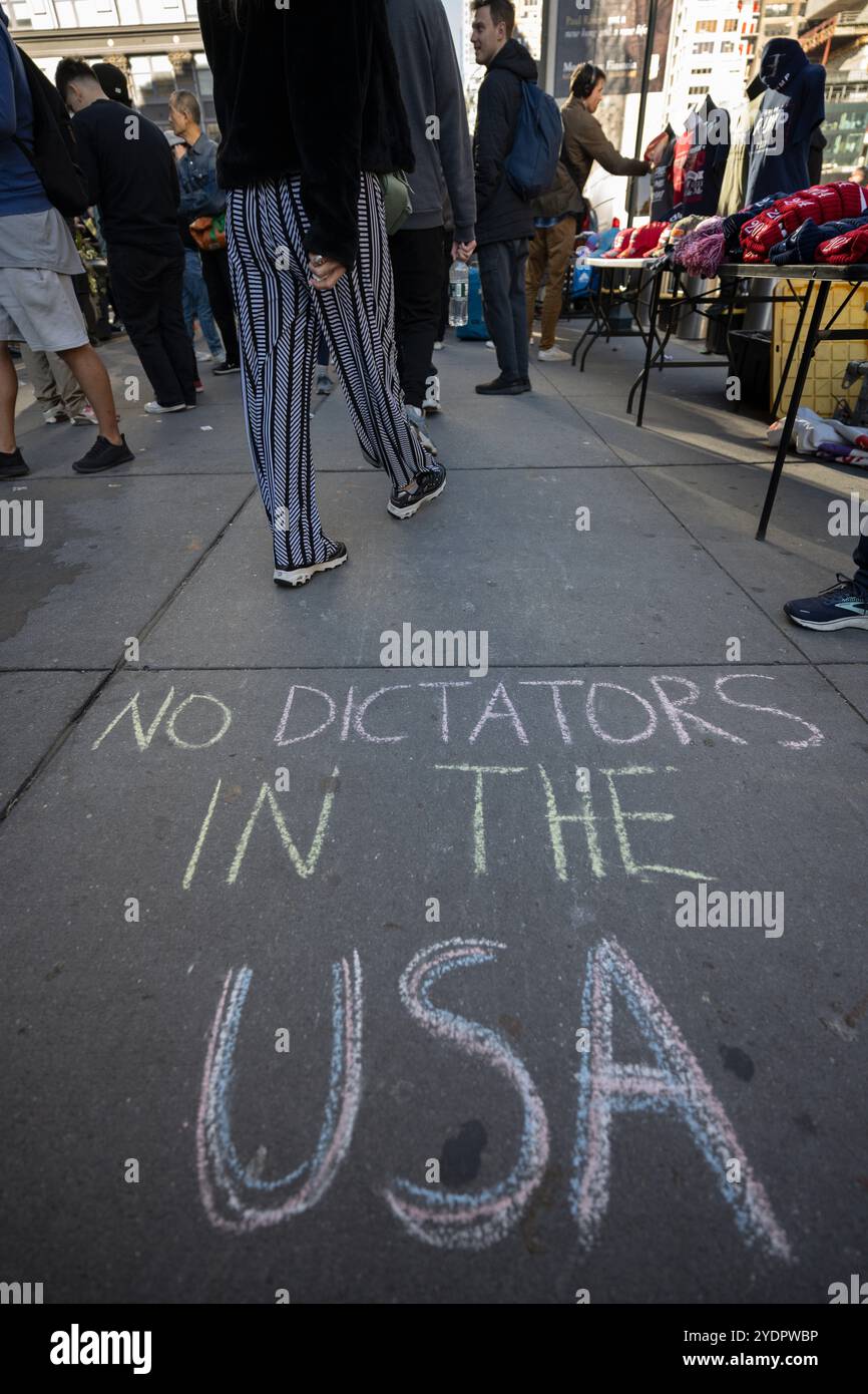 New York, USA. 27th Oct, 2024. October 27, 2024 - New York, New York ...