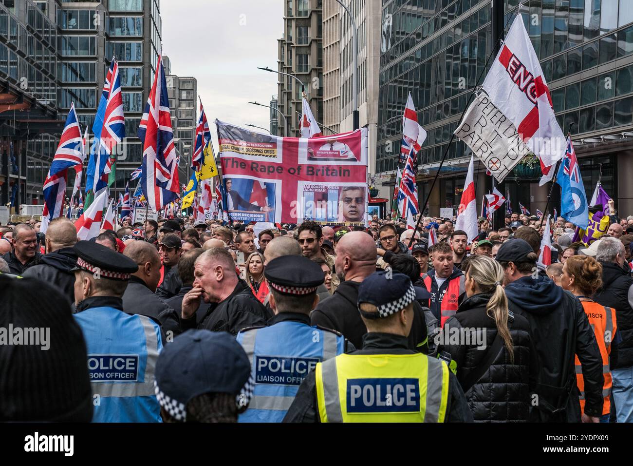 Unite the kingdom rally hi-res stock photography and images - Alamy