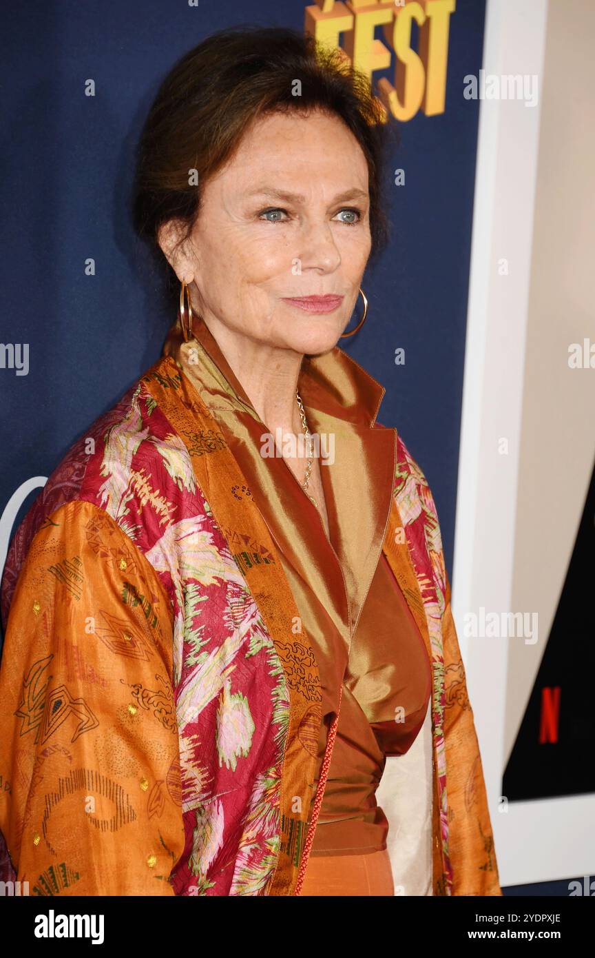 Jacqueline bisset bisset hi-res stock photography and images - Alamy