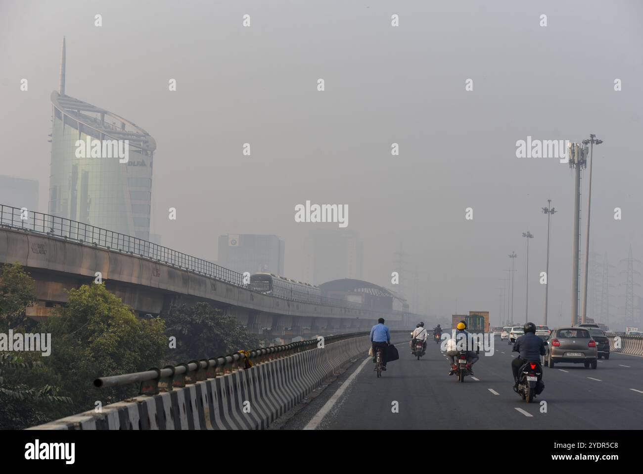 Delhi air pollution train hi-res stock photography and images - Alamy