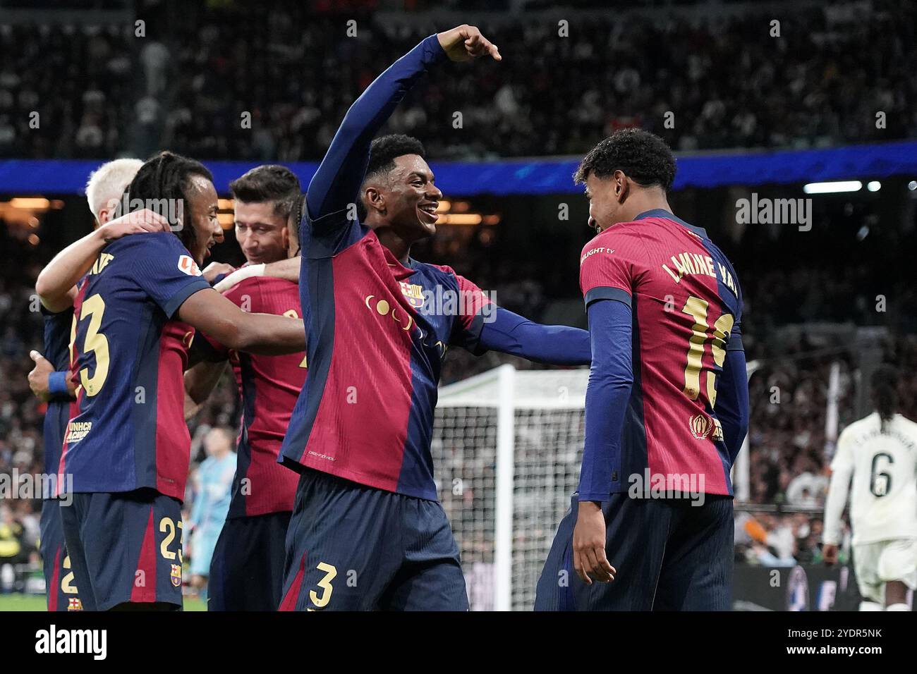 Madrid, Spain. 26th Oct, 2024. FC Barcelona's Alejandro Balde and ...