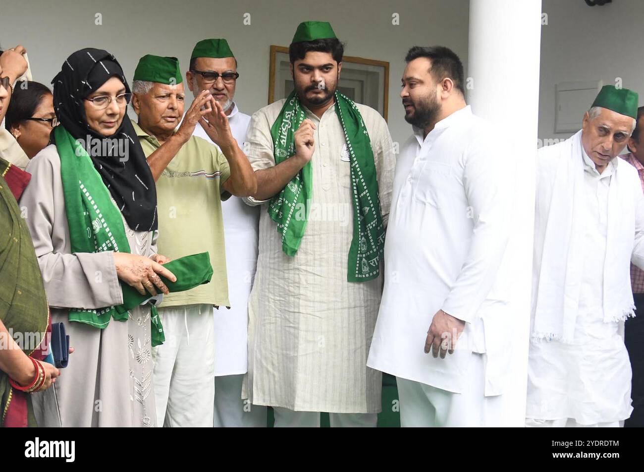 Patna, India. 27th Oct, 2024. PATNA, INDIA - OCTOBER 27: RJD Chief Lalu Prasad Yadav with former ...