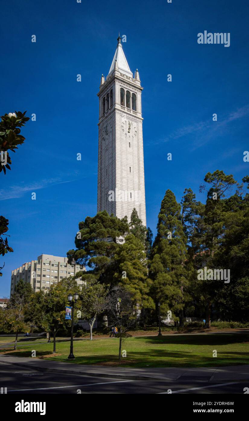 Cal berkeley campus aerial hi-res stock photography and images - Alamy