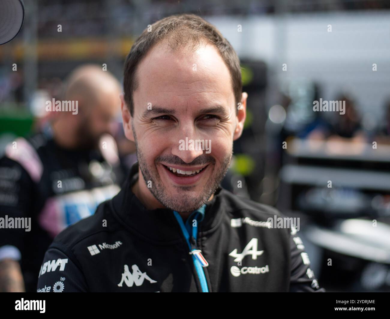 Oliver Oakes (BWT Alpine F1 Team, Teamchef) in der Startaufstellung ...