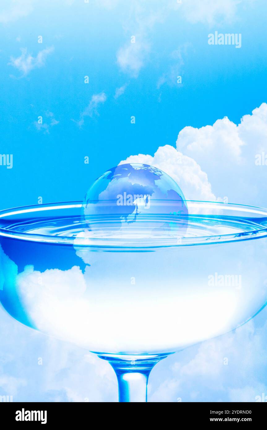 Glass globe earth map hi-res stock photography and images - Alamy