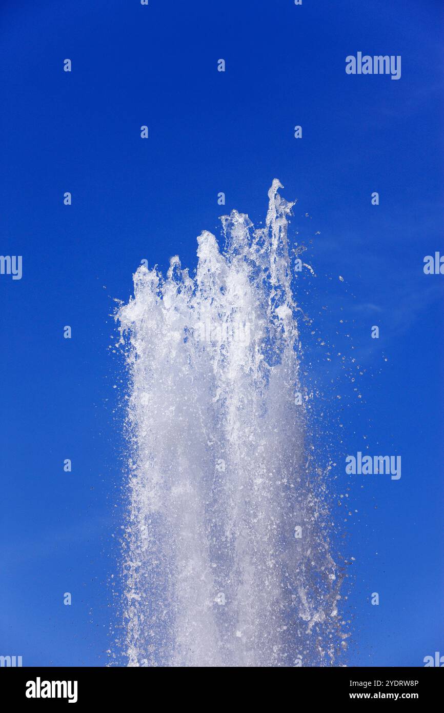 Water in fountain Stock Photo - Alamy