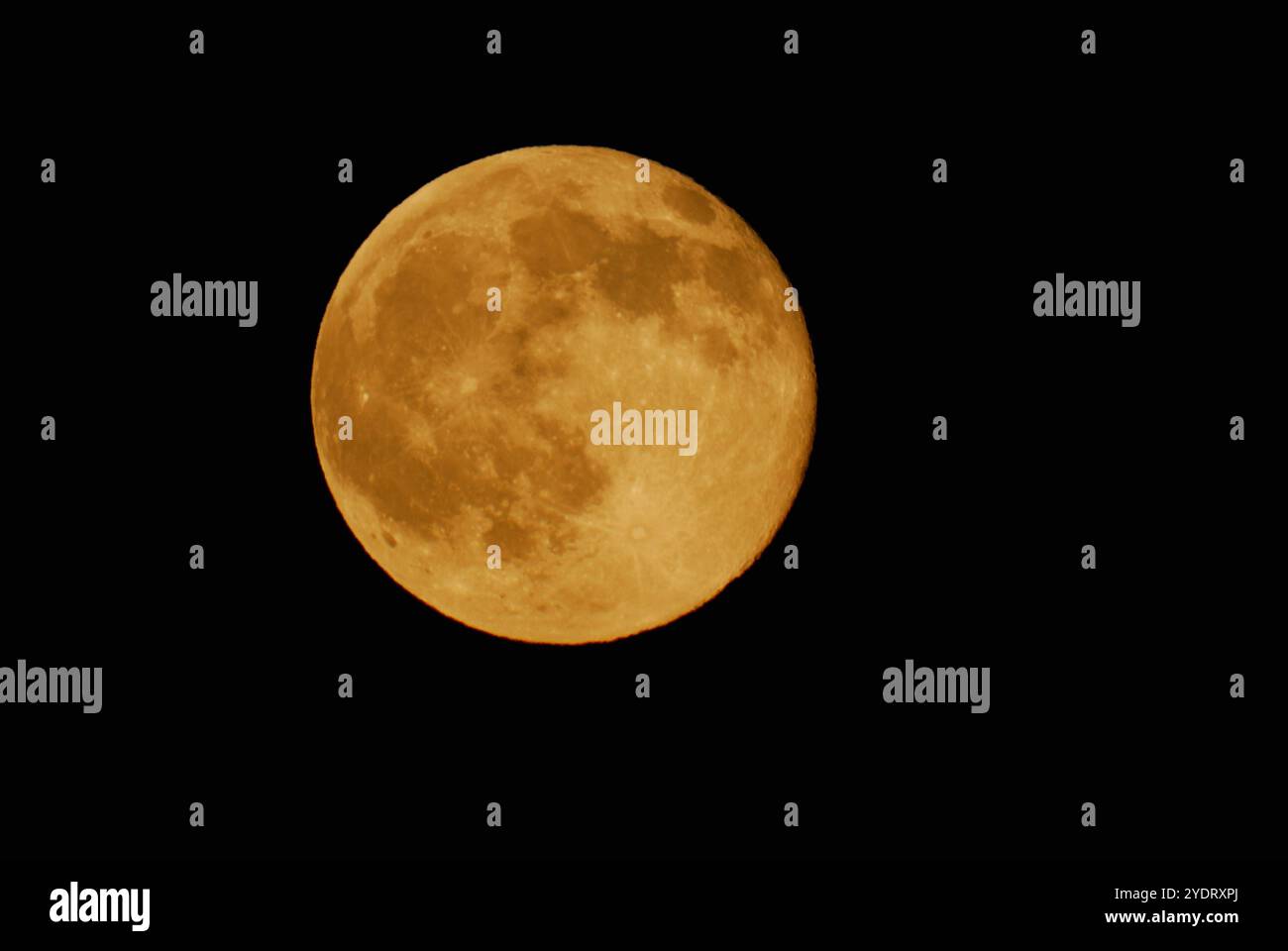 Viewing moon hi-res stock photography and images - Alamy