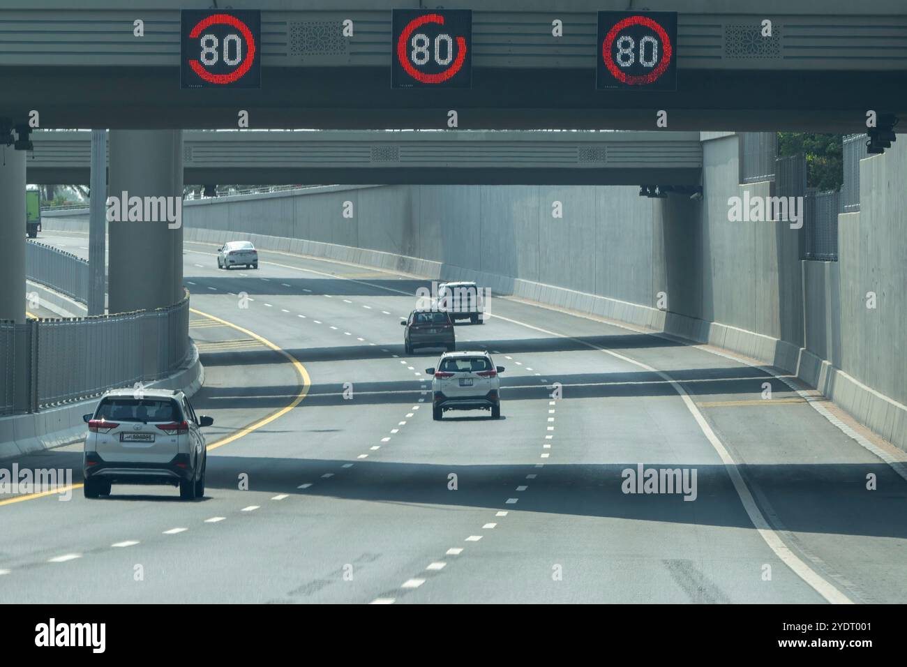 The Dukhan Highway in Qatar. Qatar Roads and Traffic Stock Photo - Alamy