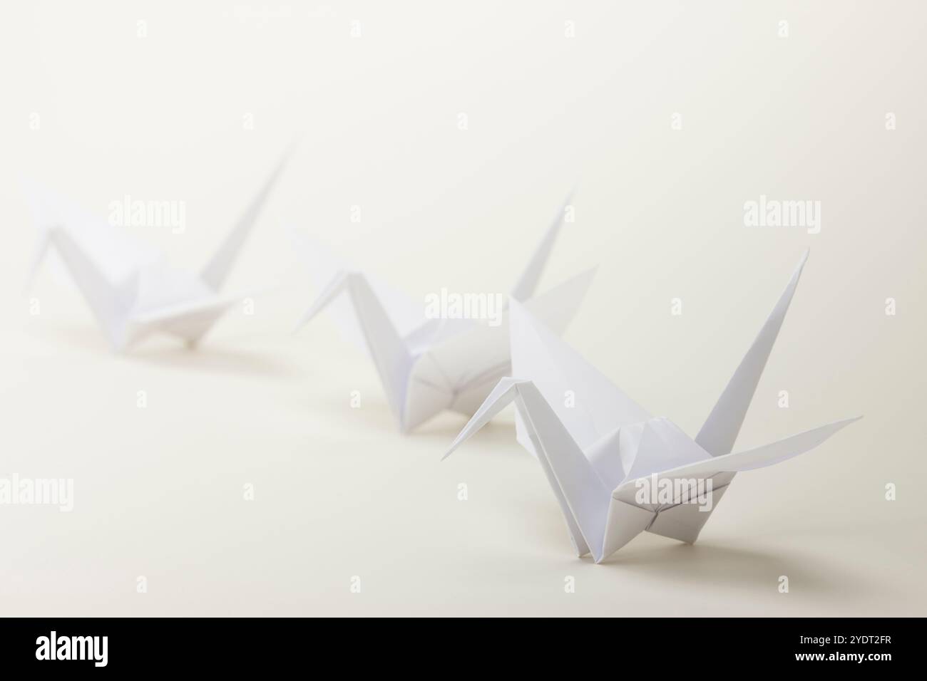 Origami crane white paper hi-res stock photography and images - Alamy