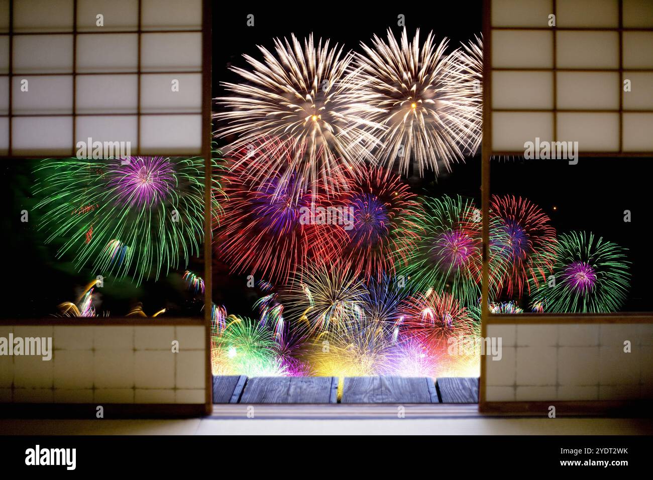 Japanese traditional summer fireworks festival hi-res stock photography ...