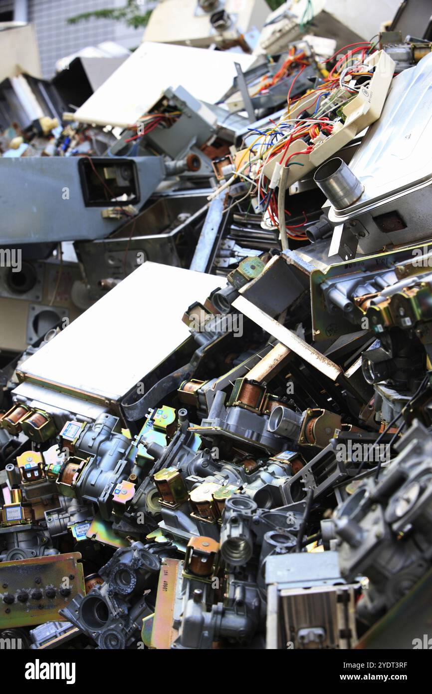 Stainless steel waste Stock Photo - Alamy