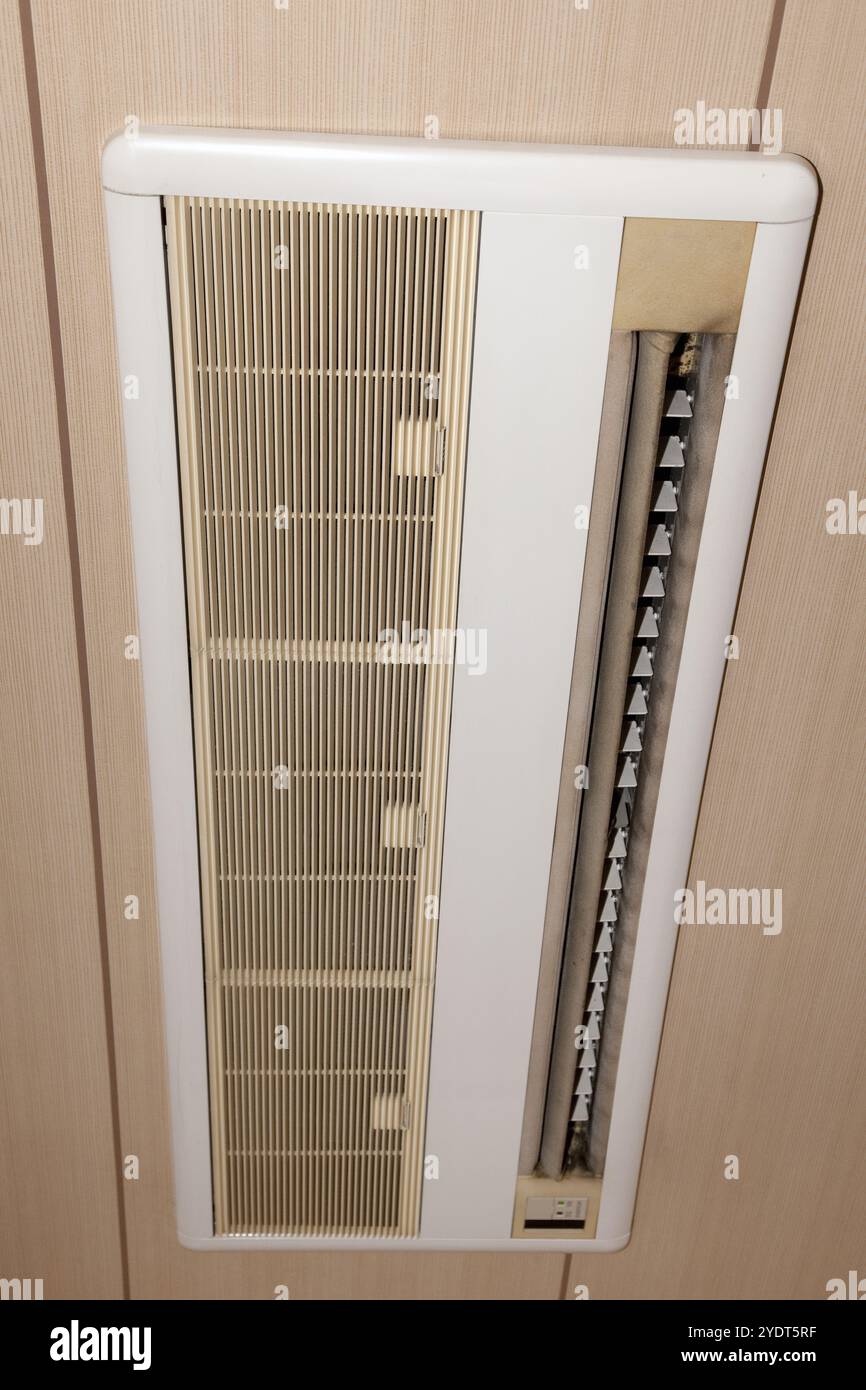 Air conditioner in a Japanese-style room Stock Photo - Alamy