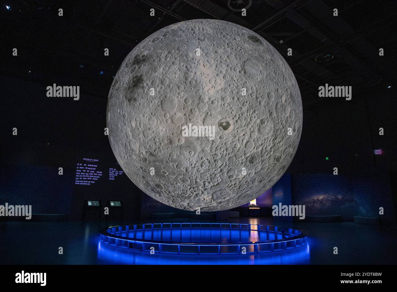 Night themed exhibit hi-res stock photography and images - Alamy