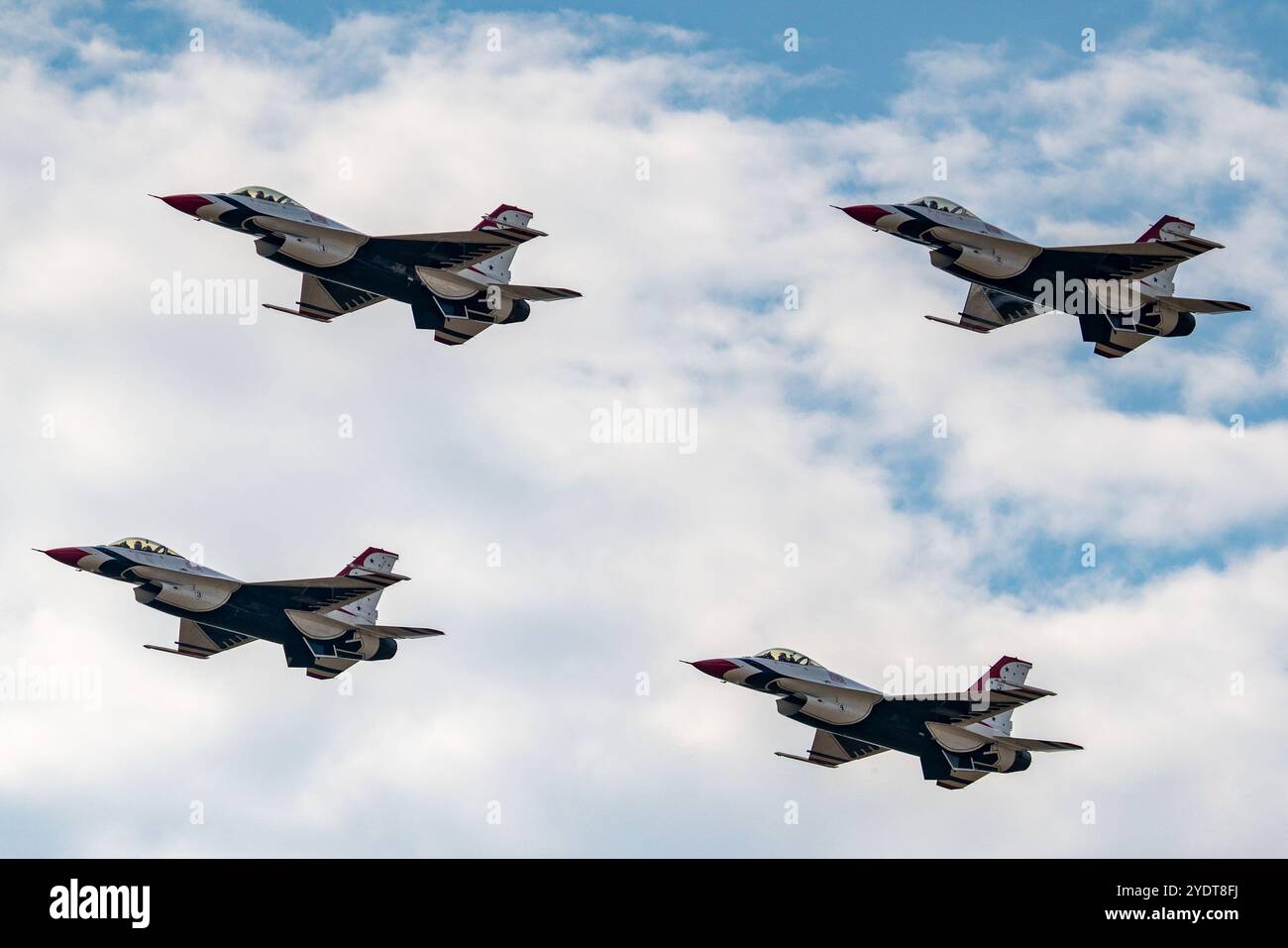 US Air Force Thunderbirds perform. The U.S. Air Force Thunderbirds ...