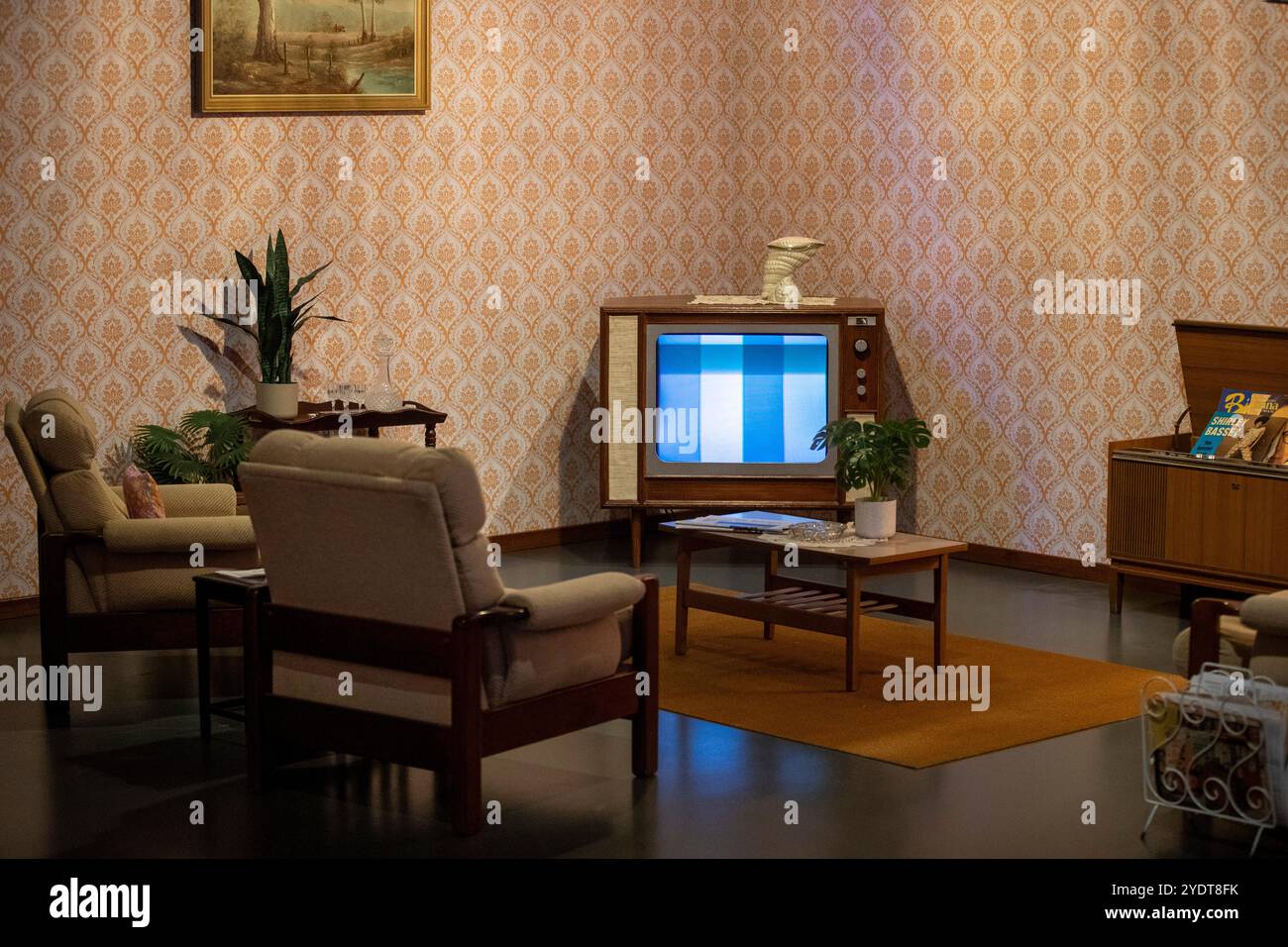 1970s decor hi-res stock photography and images - Alamy