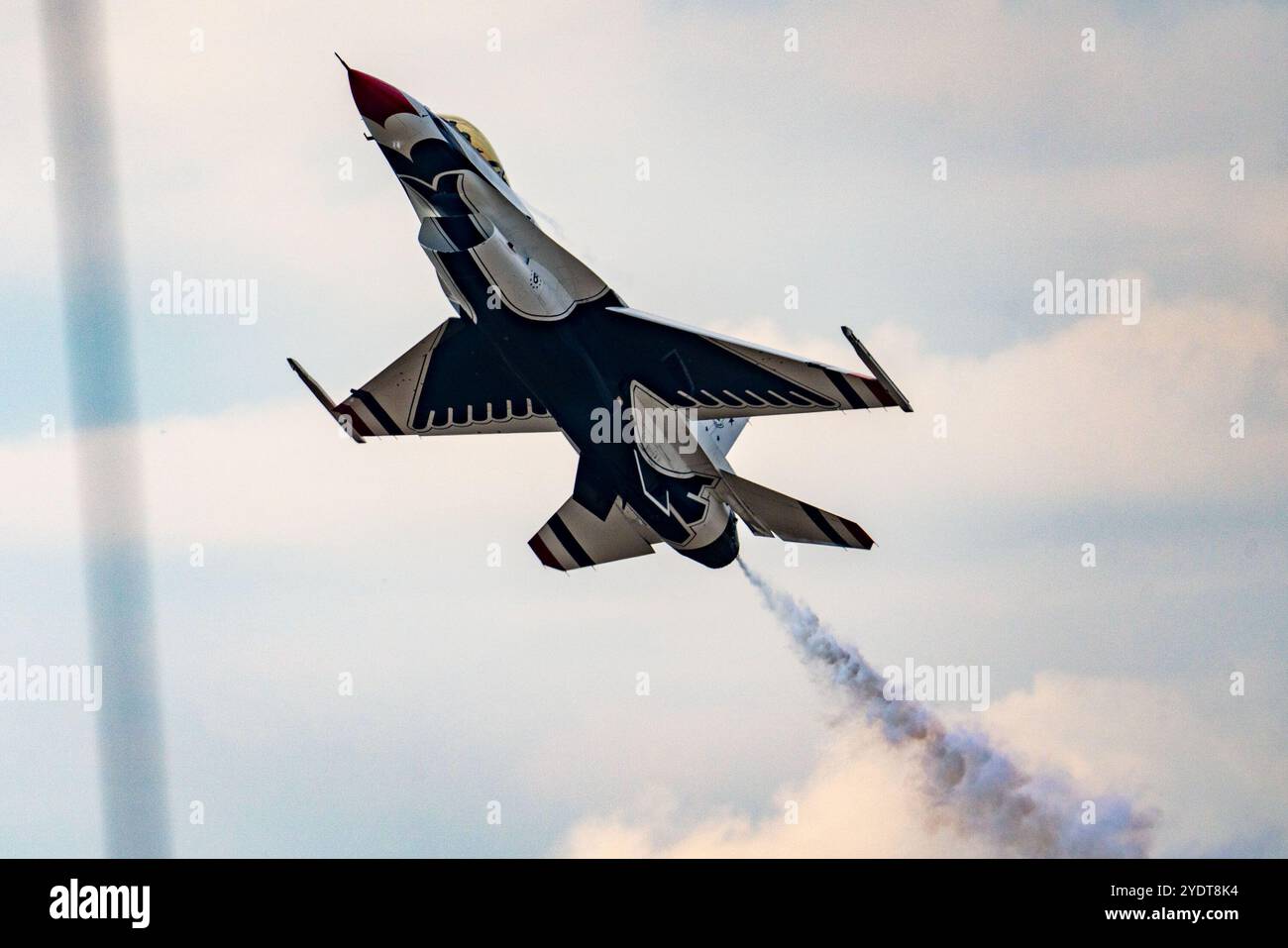 US Air Force Thunderbirds perform. The U.S. Air Force Thunderbirds ...