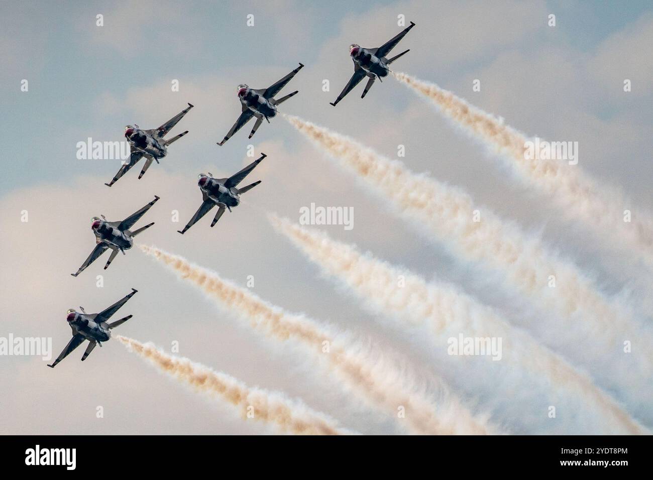US Air Force Thunderbirds perform. The U.S. Air Force Thunderbirds ...