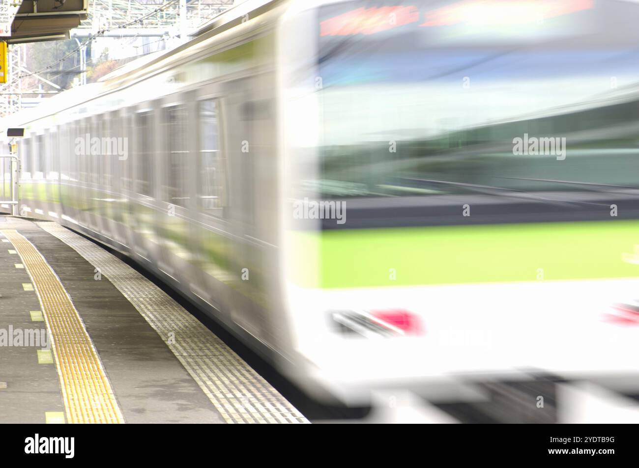 High speed train running hi-res stock photography and images - Alamy