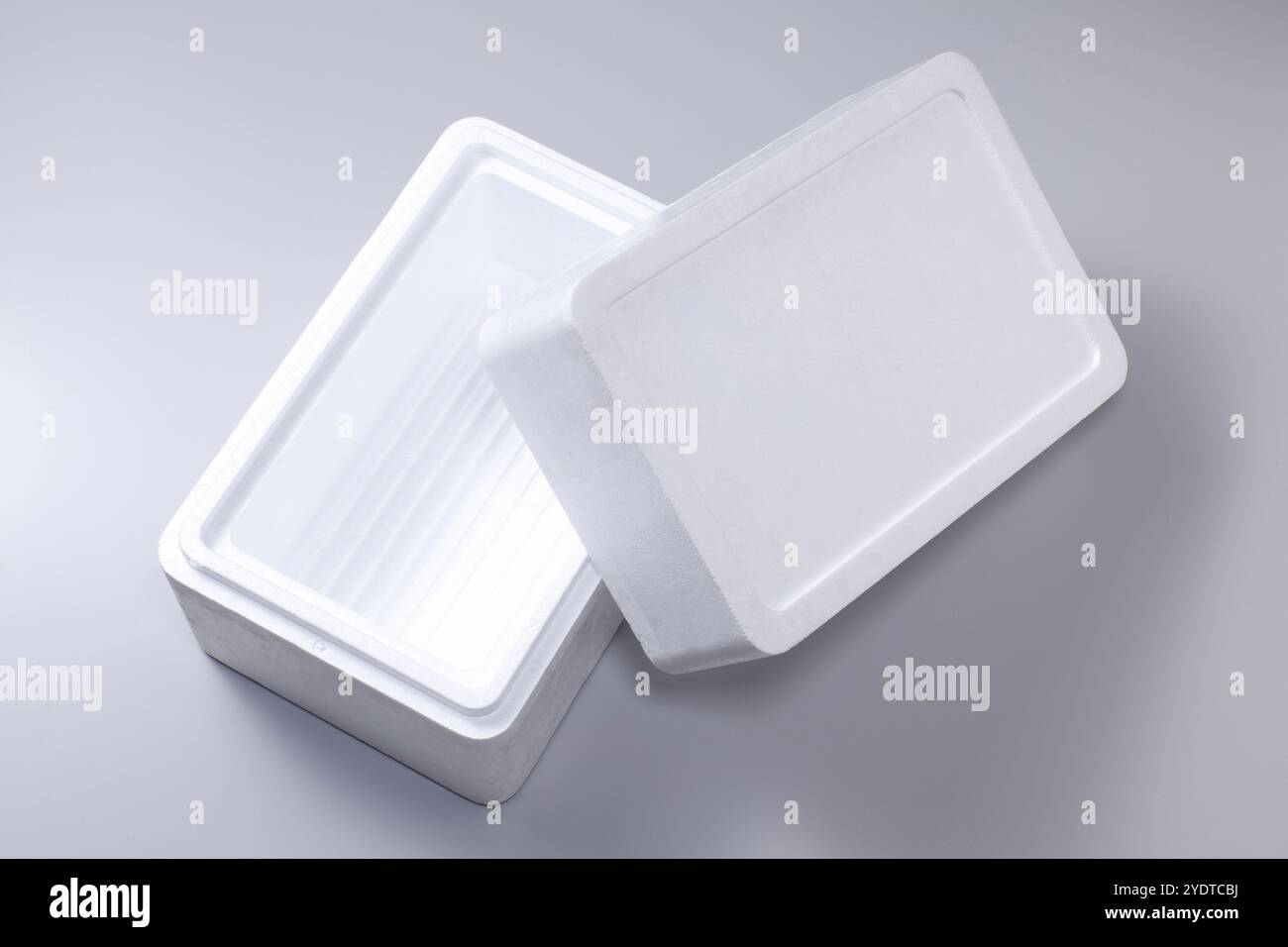 Styrofoam cold storage box Stock Photo - Alamy
