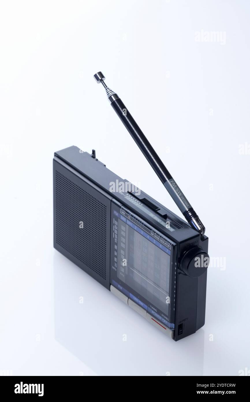 Radio listener hi-res stock photography and images - Alamy