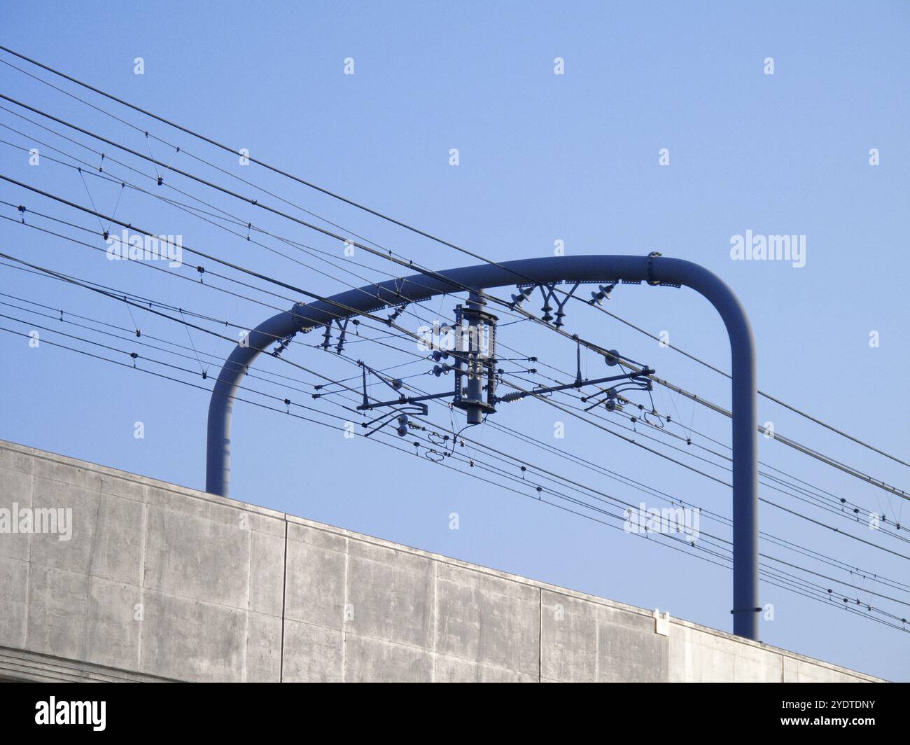 Overhead wires on a train Stock Photo - Alamy