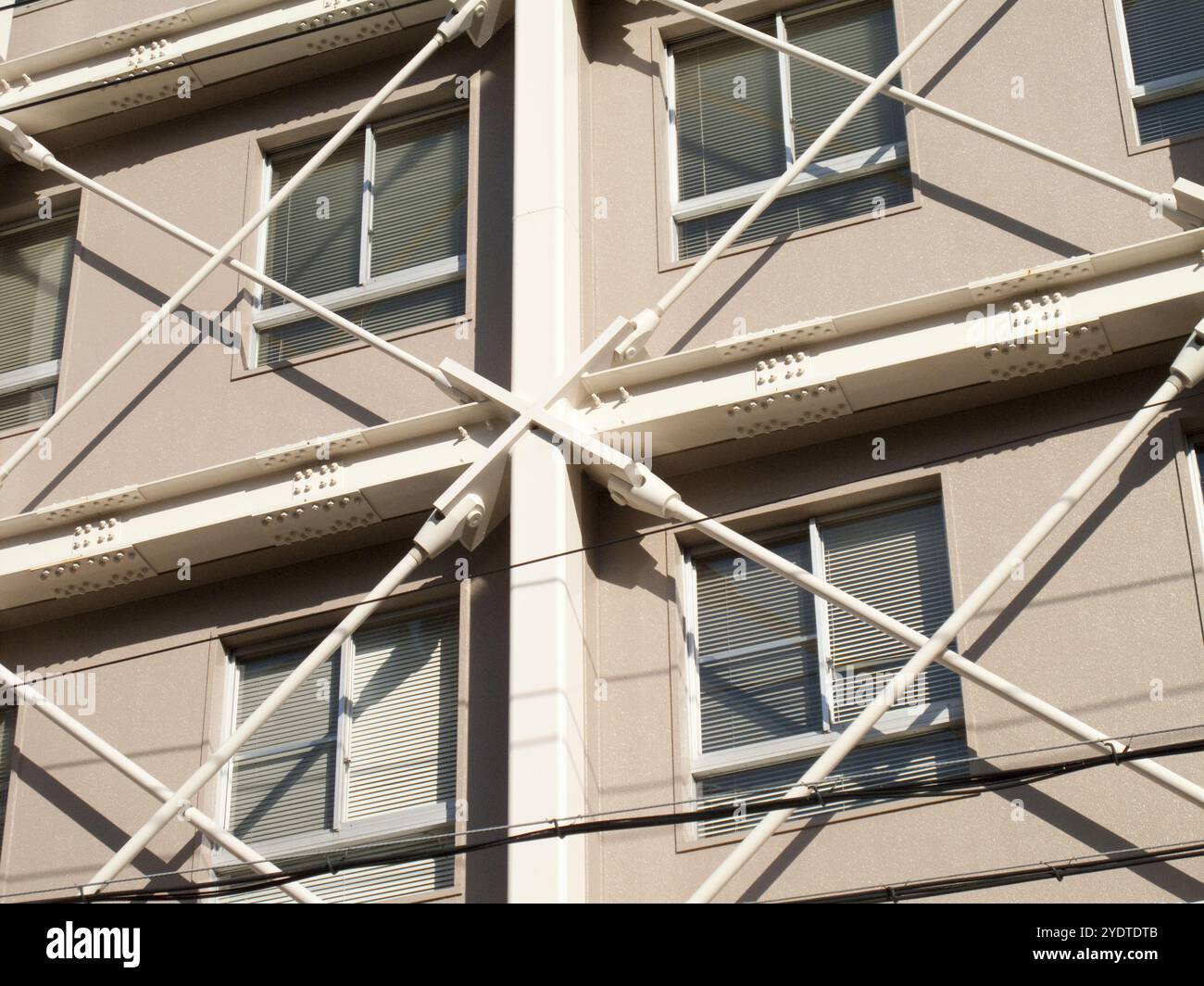 Seismic reinforcement of building Stock Photo - Alamy