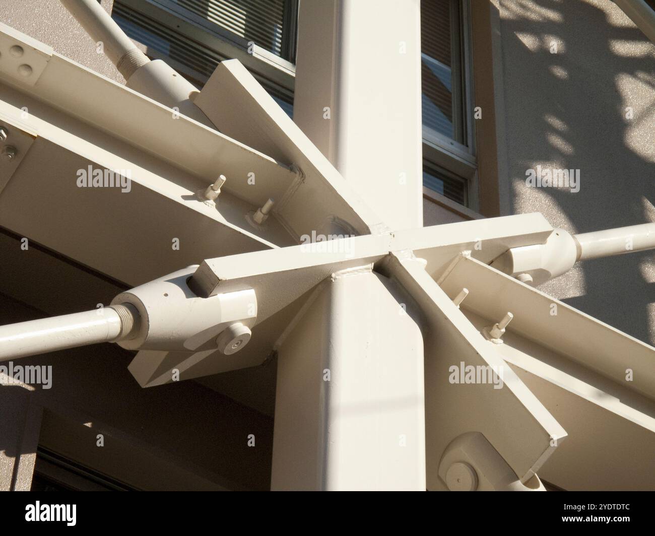 Seismic reinforcement of building Stock Photo - Alamy