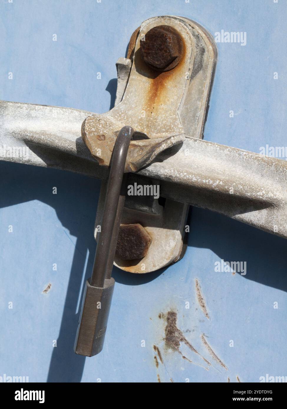 Container opening and closing lock Stock Photo - Alamy