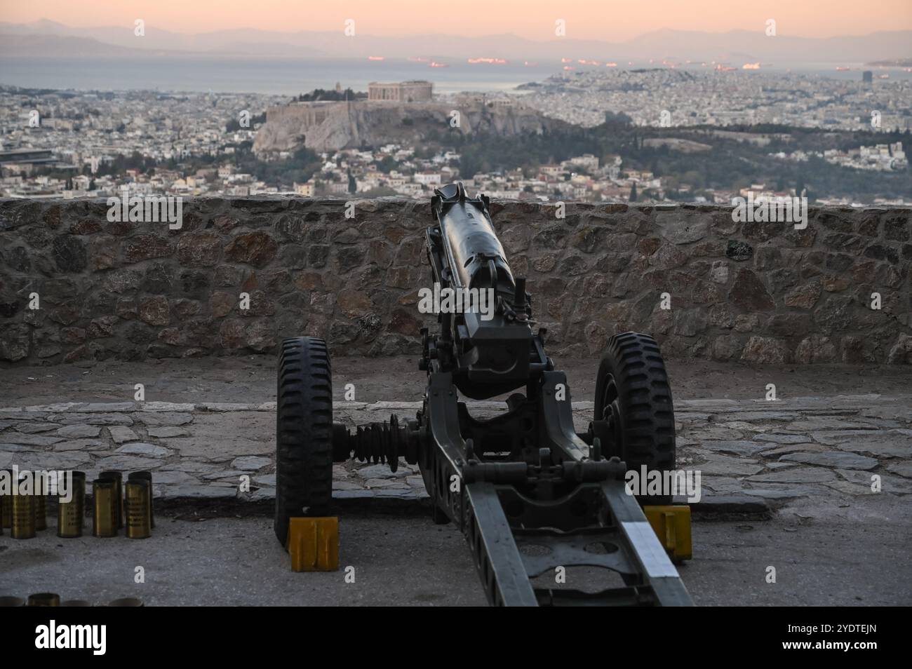 Athens, Greece. 28 October 2024. A cannon of the Hellenic Army can be ...